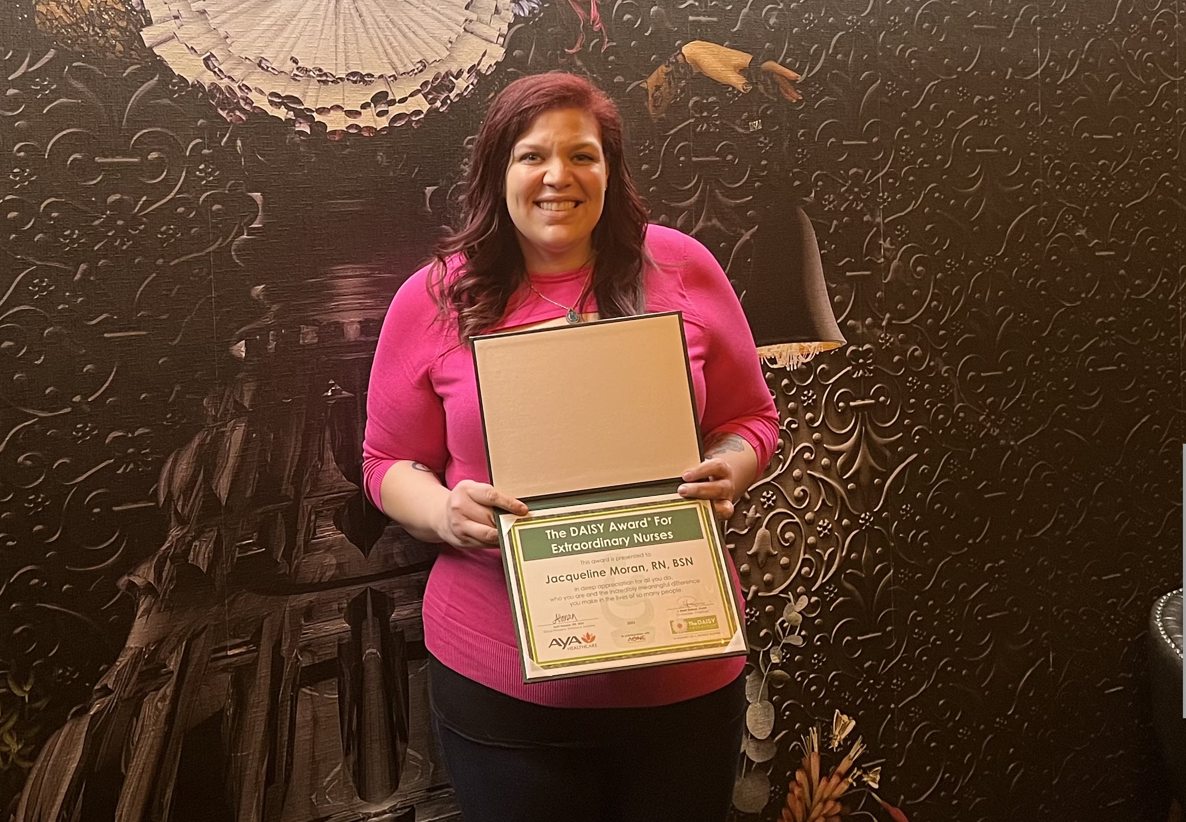 Aya Travel Nurse Gets Recognized With a DAISY Award!