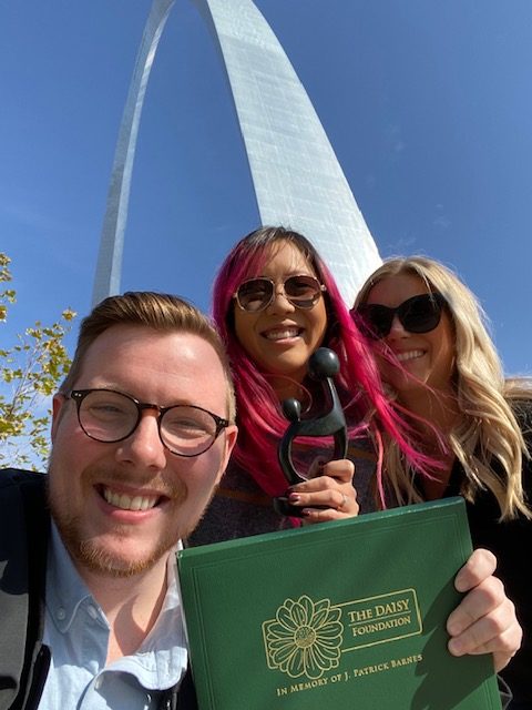 Aya travel nurse, Dillon, won a DAISY Award! - Aya Healthcare