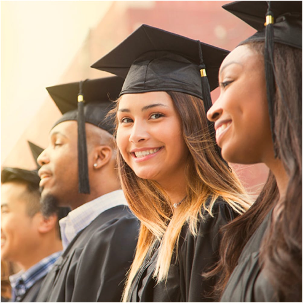 Aya's Future Travel Nurse Scholarship | Aya Healthcare