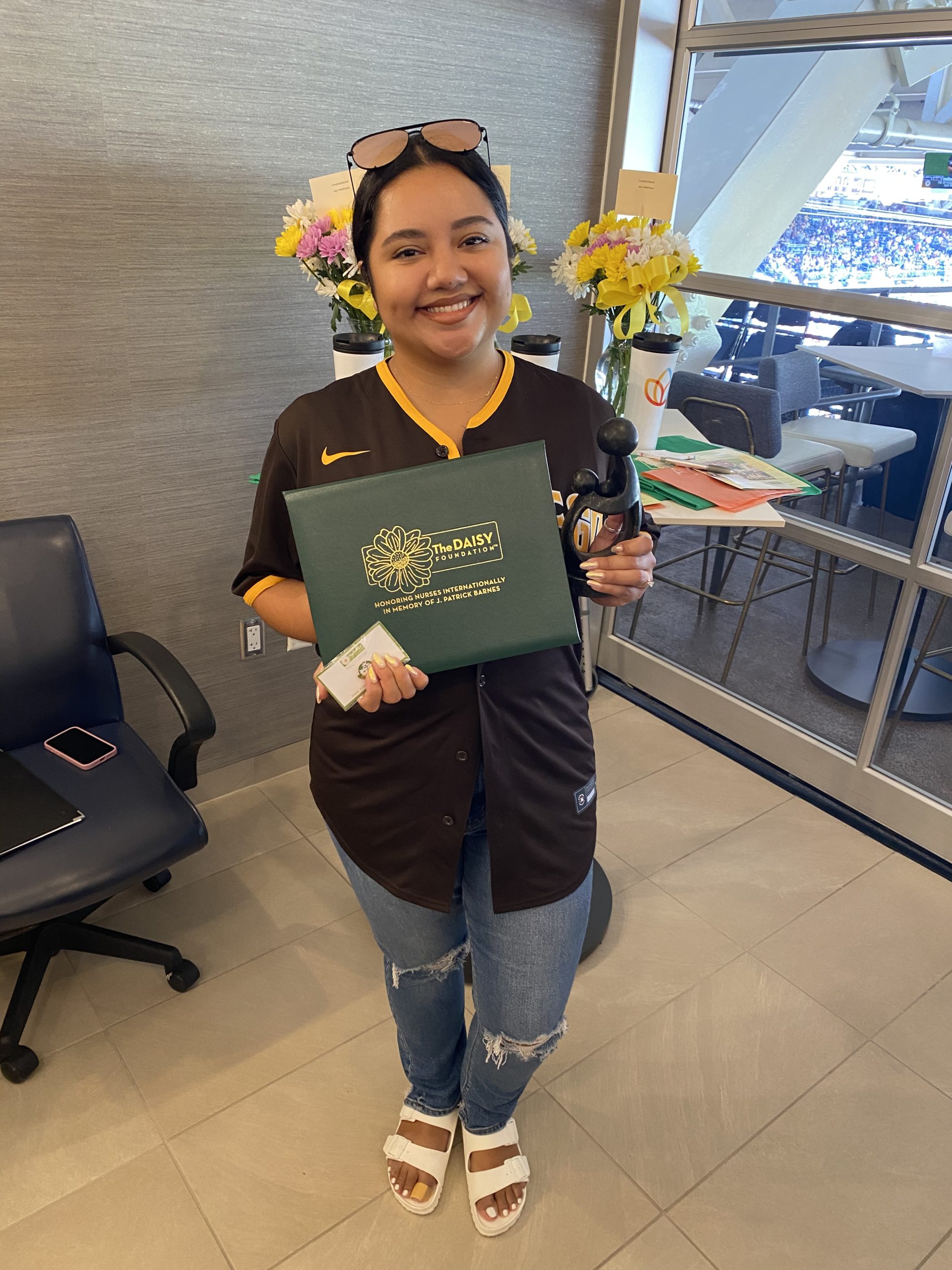 Aya team recognizes three DAISY Award winners I Aya Healthcare